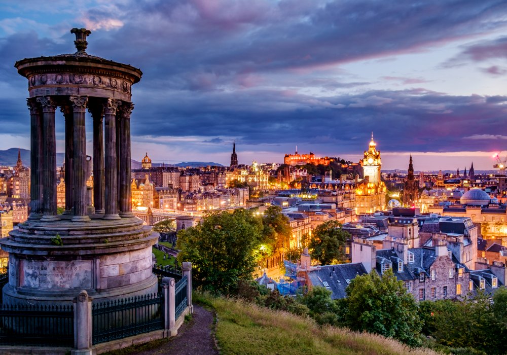 Study Abroad in Scotland - StudyAbroad.com